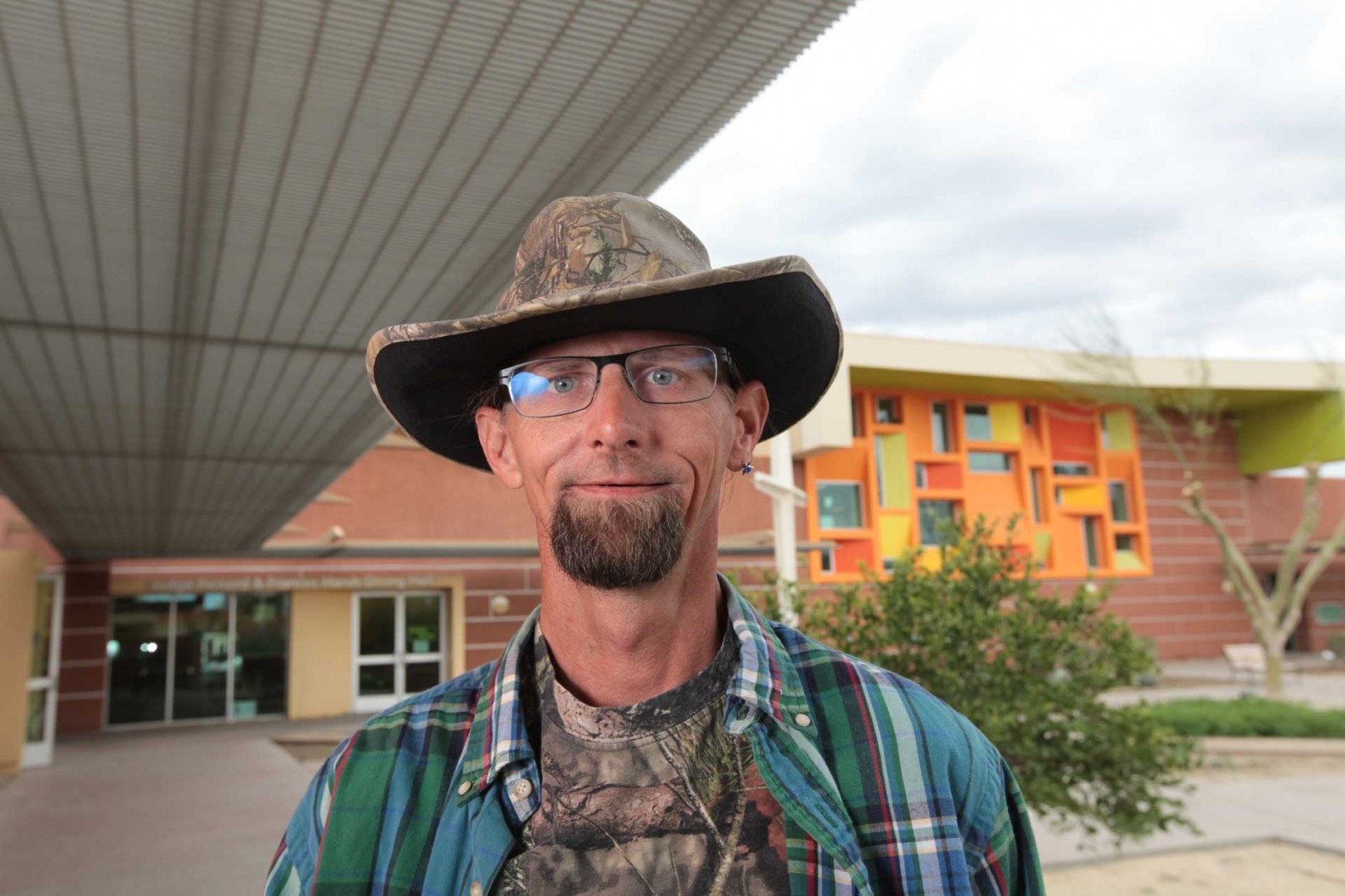 Home - Coachella Valley Rescue Mission